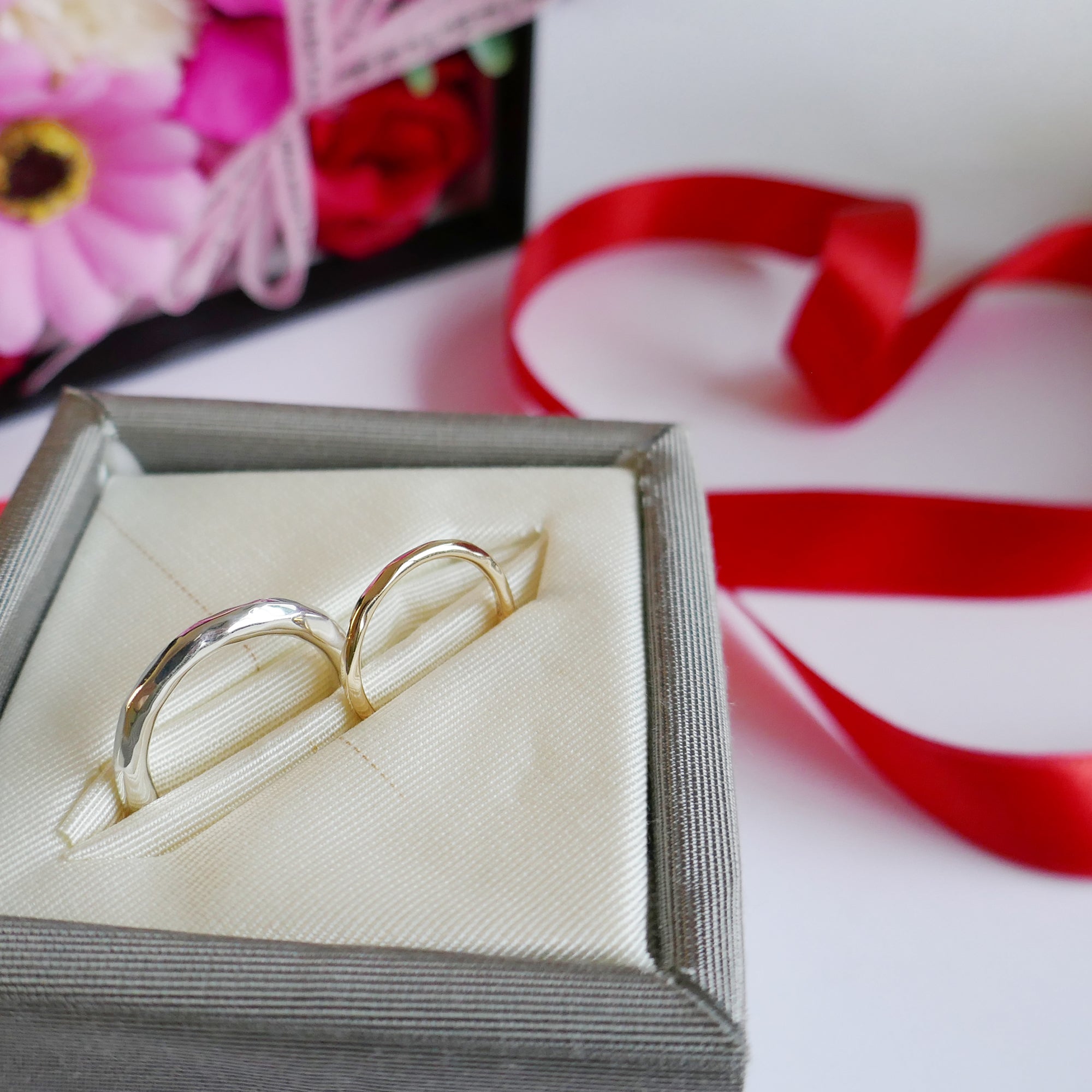 e.m. | LOVE BY e.m. | little emblem | 公式サイト – e.m.webshop